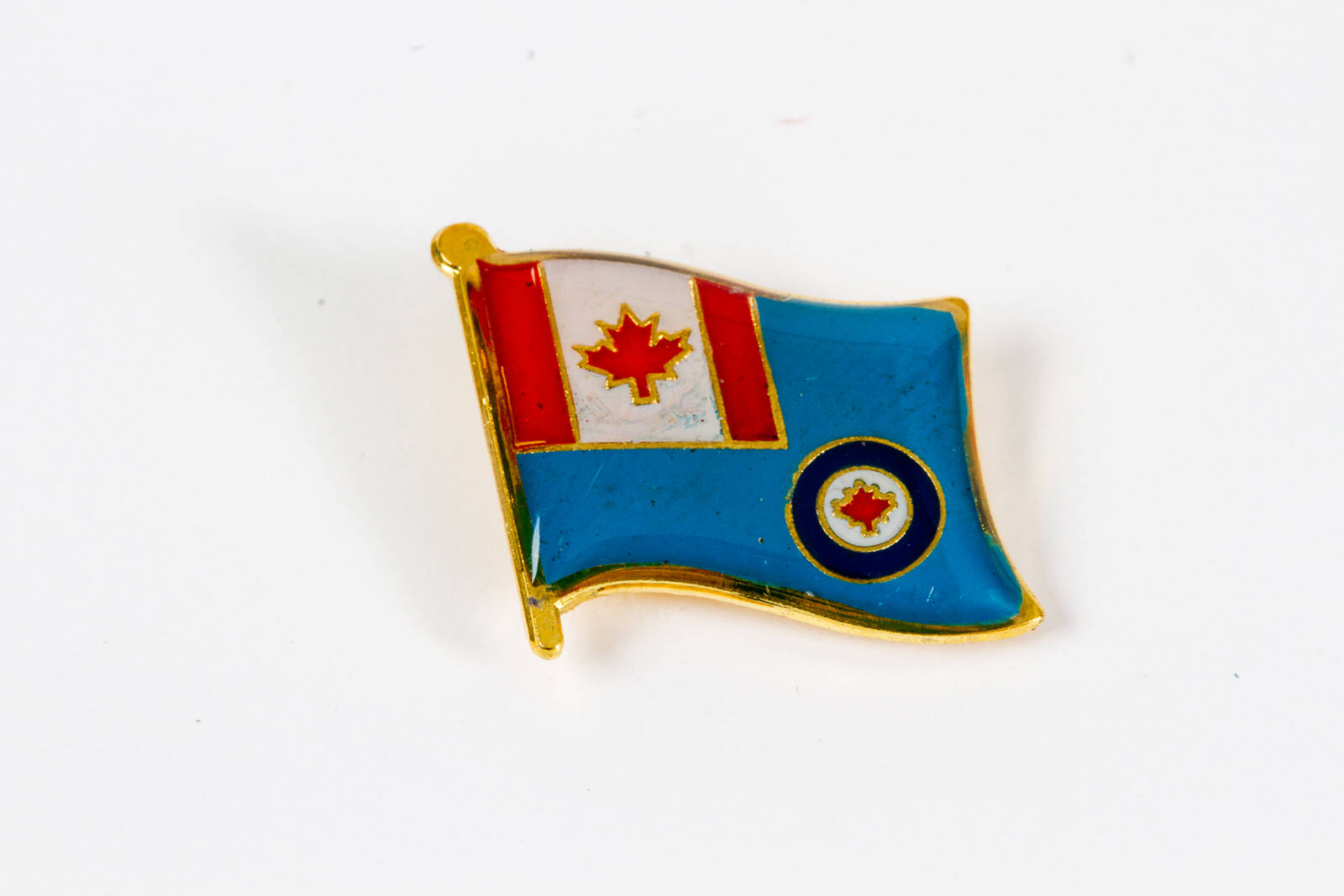 Canadian Air Command Lapel Pin – Flag Matrix