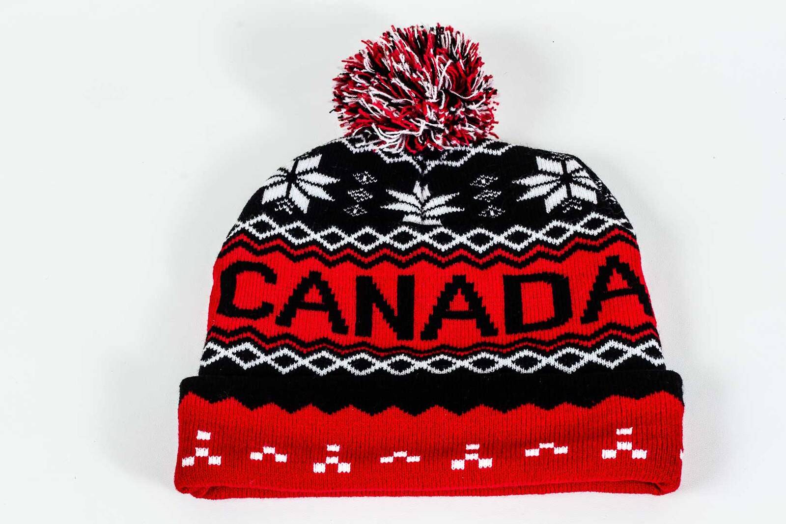 Canada Black|Red snowflake Pom Pom Tuque – Flag Matrix